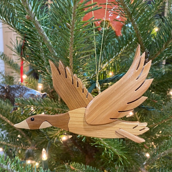 GOOSE CHRISTMAS ORNAMENT. Perfect for the Bird Lover or Hunter in Your ...