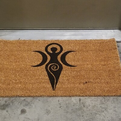 Spiral Goddess Door Mat / Doormat / Witchcraft Gift / Wiccan - Etsy