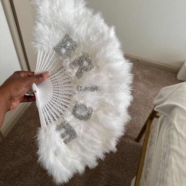Feather Bride Fan , Custom Bride Wedding Gifts, Bachelorette Party ...