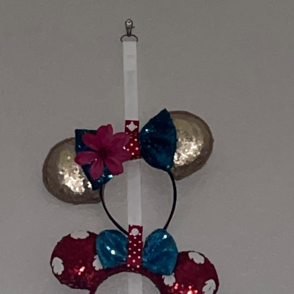 Rock the Dots|| Mickey Ear Display|| Ear Holder - Etsy