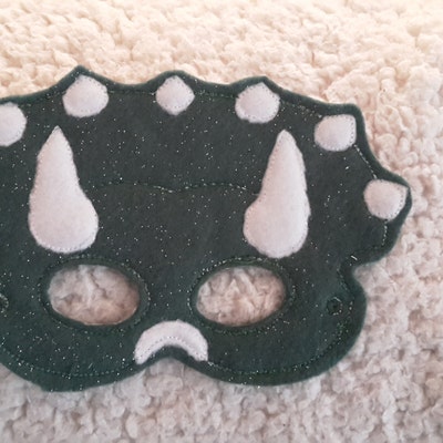 Triceratops Dinosaur Mask Embroidery Design, Dinosaur Mask, Machine ...