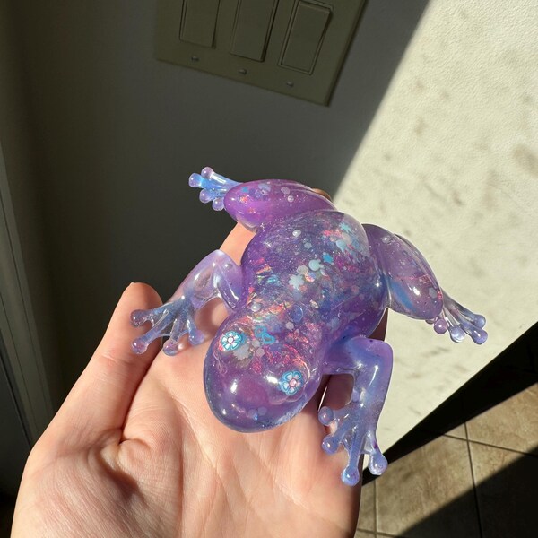 Iridescent Snails, Emotional Support Snail, Animal Resin Figurine Décor, Forestcore Teen Gift ...