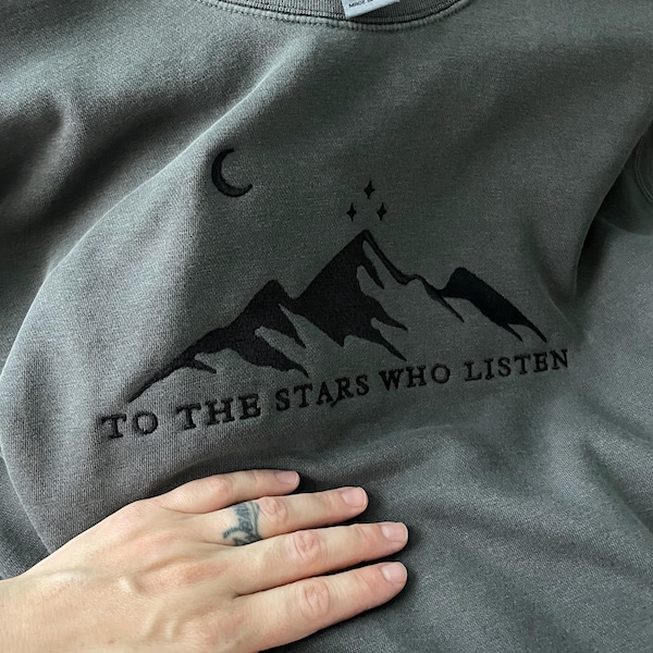 OFFICIALLY LICENSED ACOTAR Embroidered Sweatshirt Stars Acotar Merch ...