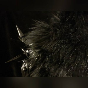 Giant 2-3/4 size 70 Tree Spike in Powder Coated Black for Heavy Duty ...