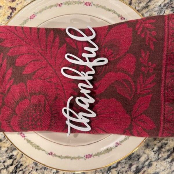 Thankful Place Cards, Thanksgiving Name Plates, Thankful Wooden Word ...