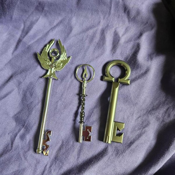 Locke & Key Shadow Key - Etsy