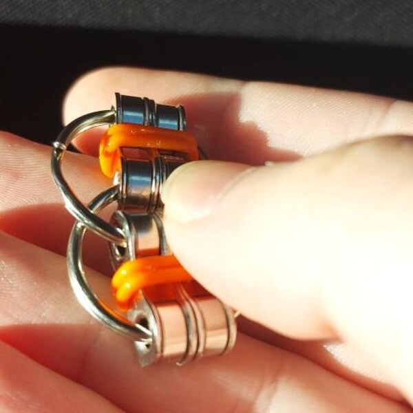 Think Link ™ Fidget Toy for Adults Children (multiple Colors), Quiet ...