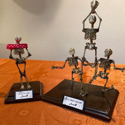 Gold/silver/bronze Tombstone Trophy Winner Halloween Skeleton Party ...