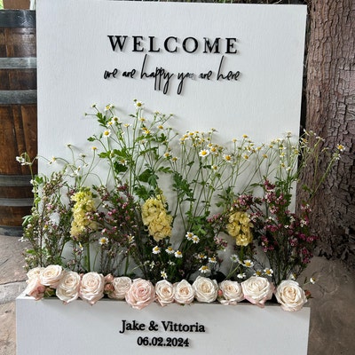 Flower Box Welcome Sign, Wedding Welcome Sign With Flower Box, Floral ...