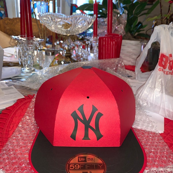 Custom Paper Hat Gift Box - Etsy