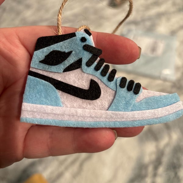 Handmade Felt Sneaker Art - J1 Black Toe - Framed Sneaker Wall Art ...