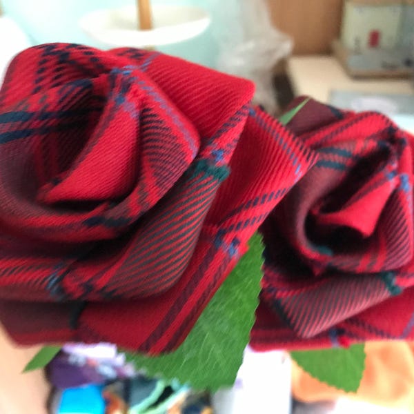 Love of Scotland Tartan Stem Rose - Etsy
