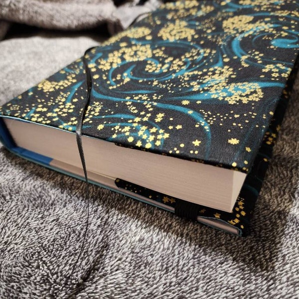 Adjustable Book Cover - Fabric Dust Jacket - Book Sleeve - Bookish Gift ...