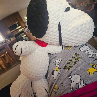 Snoopyy Peanuts Crocheted Plushie Kid Friendly Animal Plush Amigurumi ...