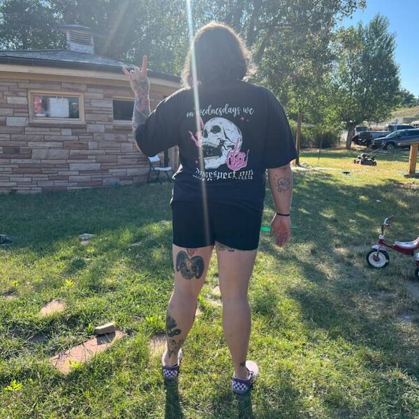 Born to Mosh Baby/toddler Shirt, Goth Baby Gift, Emo Baby Gift, Elder Emo Pregnancy Announcement ...