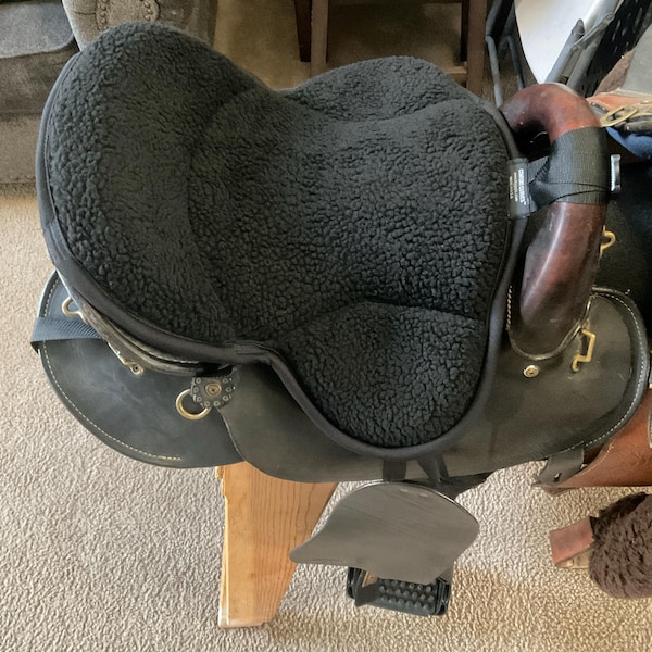 Western Seat Saver Print Cushion for Horse Saddles - Etsy
