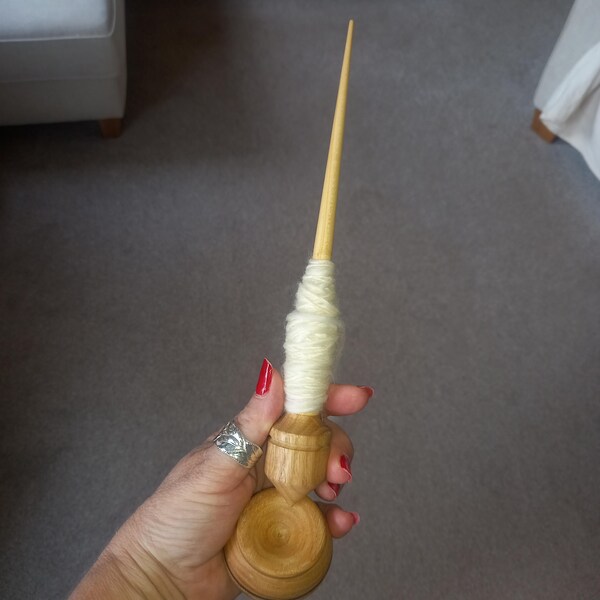 Spindle Stand: Beechwood, Oak, Acacia, Pear, and Natural Pink Wood for ...