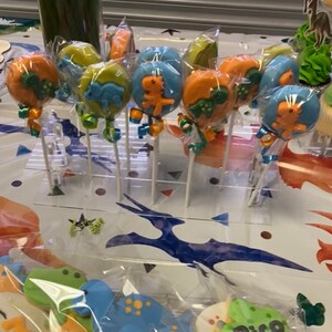 Dinosaur Oreo Cookie Pop / Dinosaur Birthday Party Favor / Chocolate ...