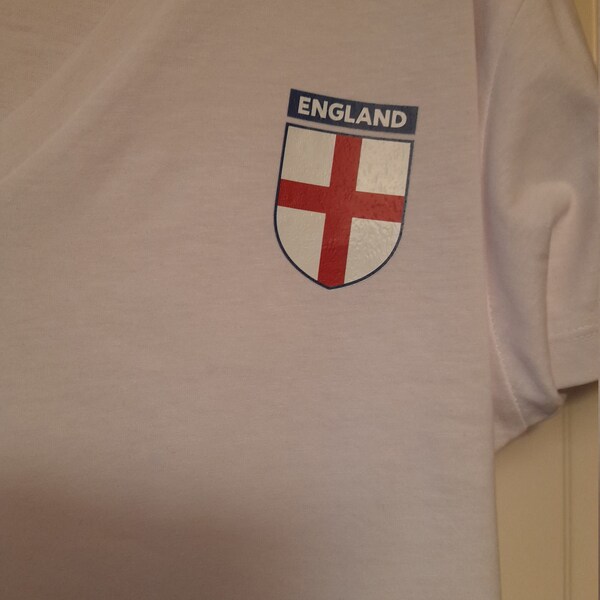 2 X England Team Crest Iron on Screen Print Transfers for Fabrics ...