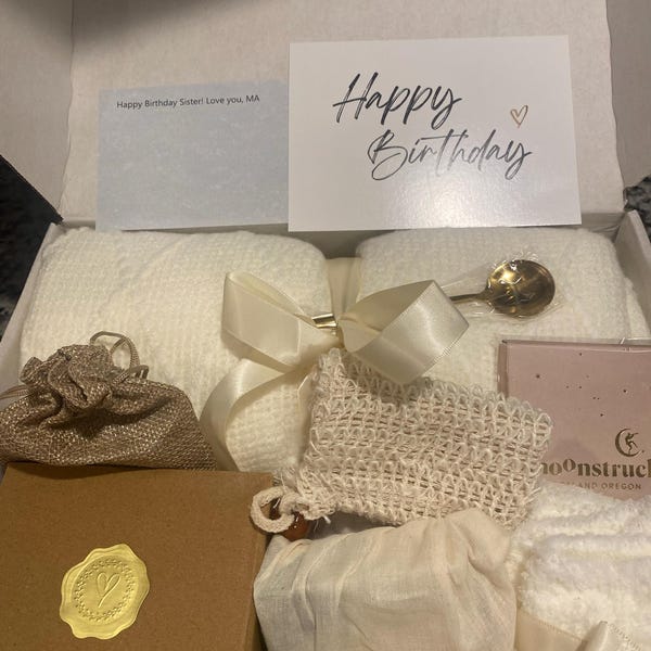 Hygge Fall Gift Box, Boo Basket, Spooky Season Gift, Cozy Fall Gift Set ...