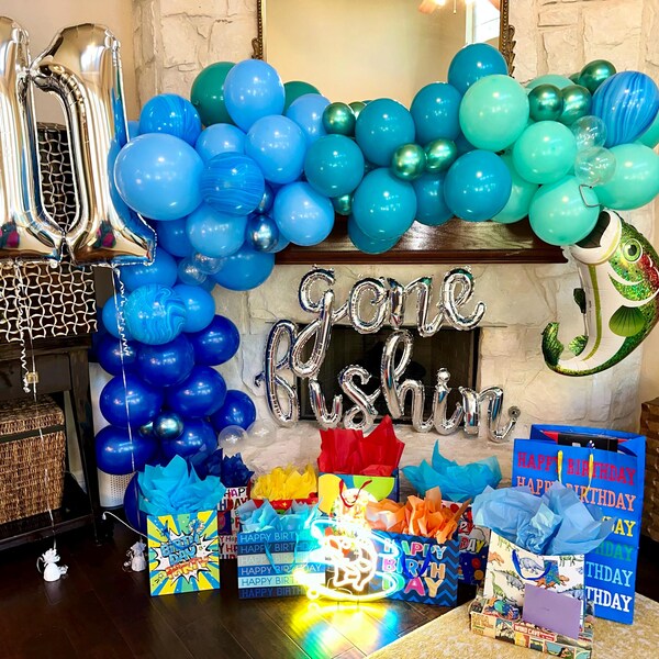 Gone Fishin' DIY Custom Balloon Garland Arch : Ocean, Under the Sea ...