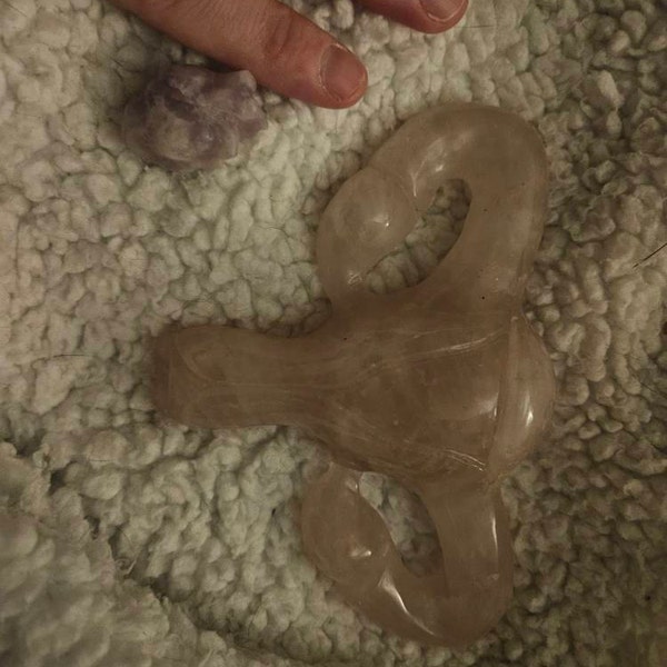 Rose Quartz Crystal Uterus Carving - Womb, Ovaries, Fallopian Tubes ...