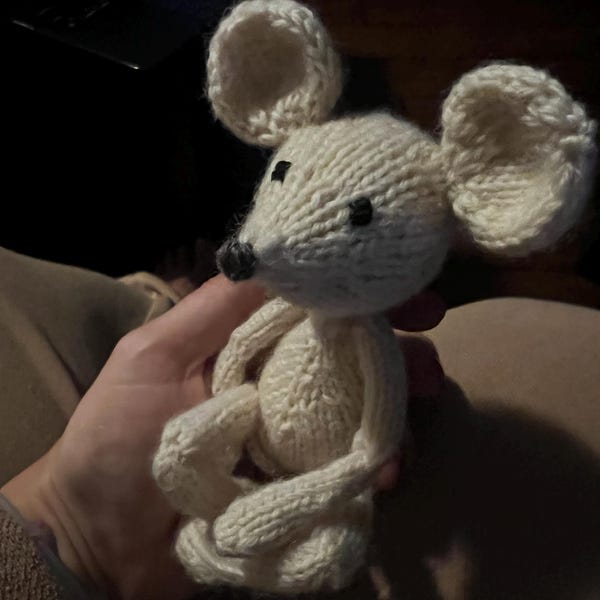 Pixie the Mouse Knitting Pattern. English and Russian PDF. - Etsy