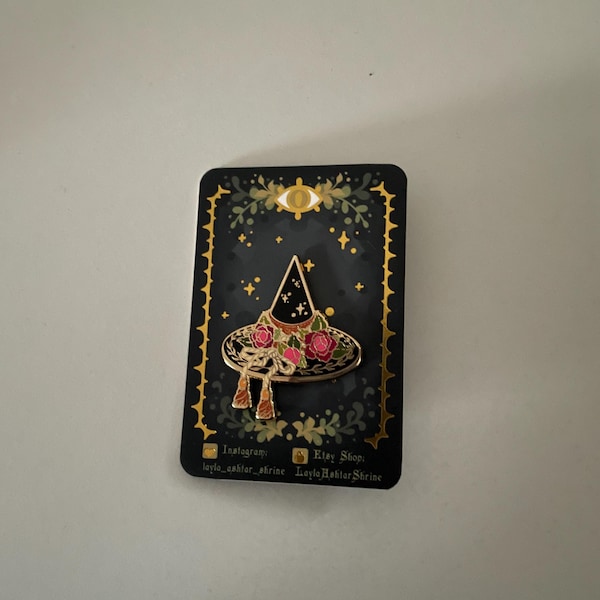 ANTIQUE OIL LAMP. Enamel Pin. Gold Finish. Hard Enamel. Dark Academia ...