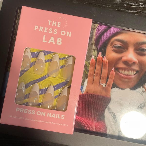 24 Pcs Floral Checkerboard Press-on Nail Set/ Almond Shape - Etsy