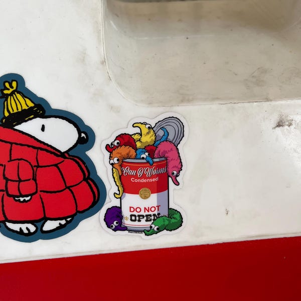 VS067 Worm on a String Medusa Vinyl Sticker / Y2K Kidcore Aesthetic ...