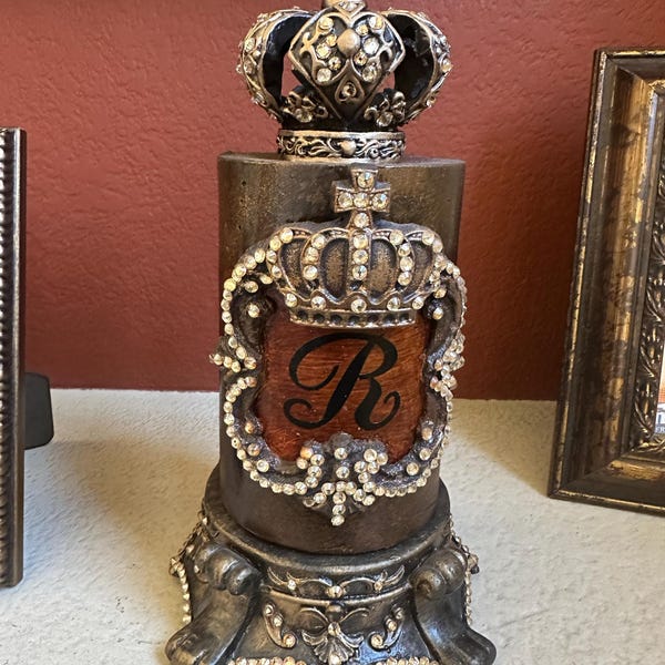 Large Crown Candle Pin - Etsy