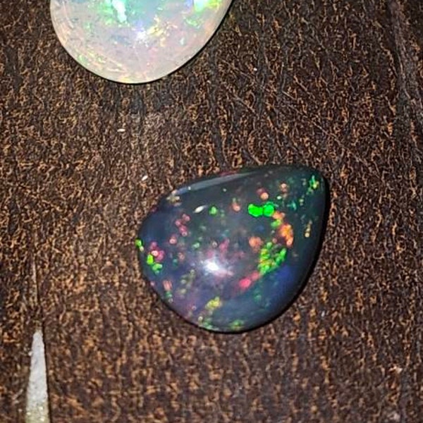 Honeycomb Opal Cabochon, AAA+ Natural Ethiopian Opal Cabochon, Oval Shape Rainbow Fire Opal ...
