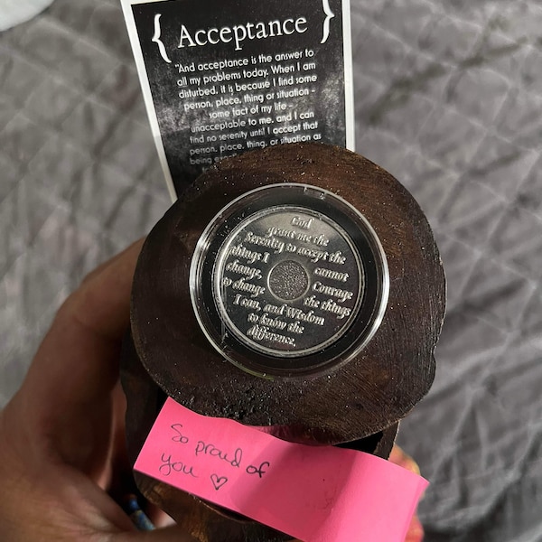 One Day at A Time Alcoholics Anonymous AA Chip Holder Wood Bookmark God ...