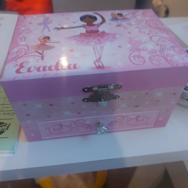 Rapunzel Music Box, Disney Princess Music Box, Vintage Music Box, Music ...