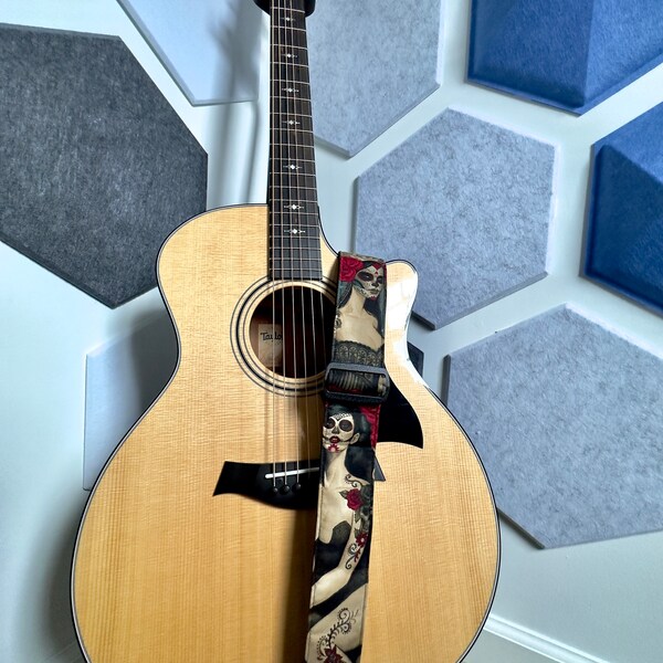 Retro Gamer Aliens on Black Guitar Strap - Etsy