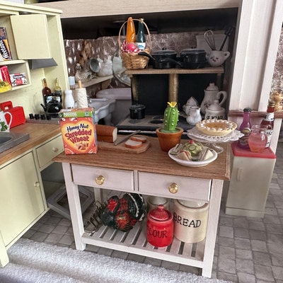 1:12 Scale A Hand Made Loaf of Bread Split Tin Dolls House Miniature ...