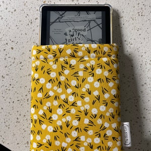 Paperback Book Sleeve Neutral Cheetah Padded Book Sleeve - Etsy