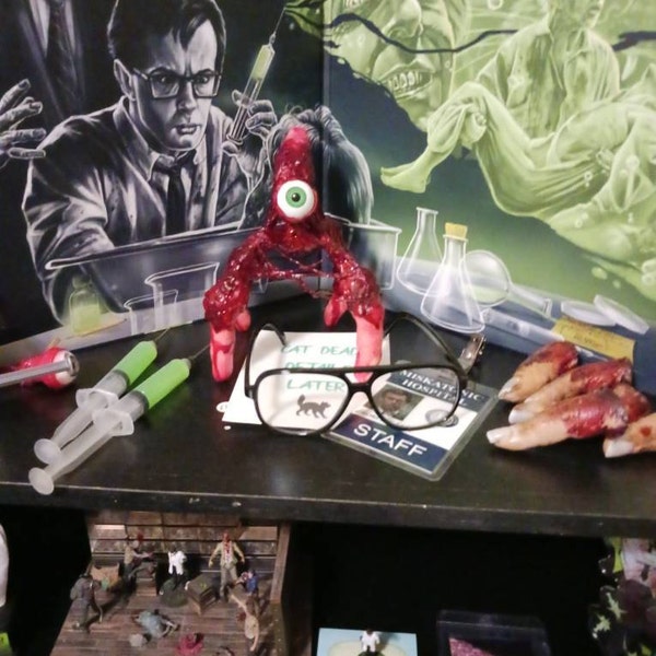 Reanimator Fingerling Eye Figure Sculpture Replica With Syringe - Etsy