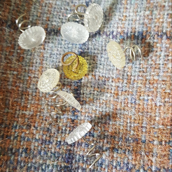 Antique Shoe Buttons 20 Medium Brown Metal Victorian Boot Buttons Shoe ...