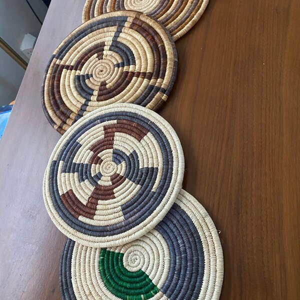 Handwoven Grass Crafts Set Trio of Shallow Trays, Bowls, or Baskets ...