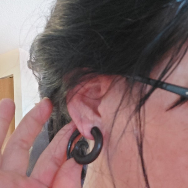 PAIR of Unique Organic Ebony Wood Spiral Tapers/plugs - Gauges 4g (5mm) Thru 0000 (12mm ...