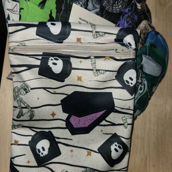 MADE TO ORDER Reusable Cloth Pad Sets Period Pads Eco Friendly Gothic ...