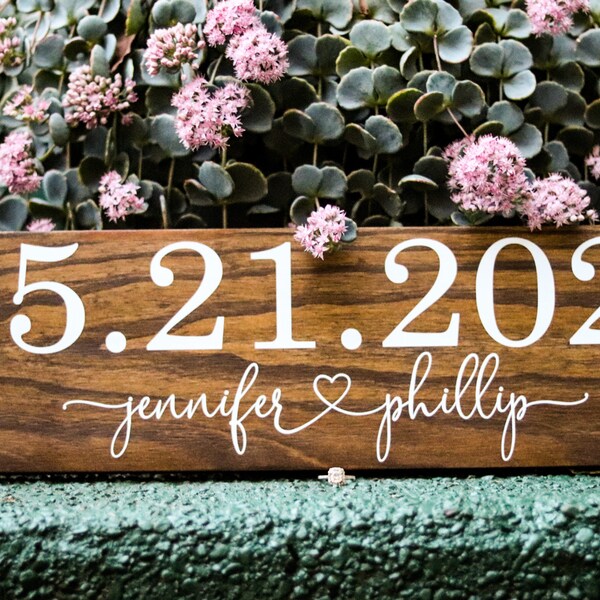 Save the Date Sign, Wedding Announcement Sign, Engagement Photo Prop ...