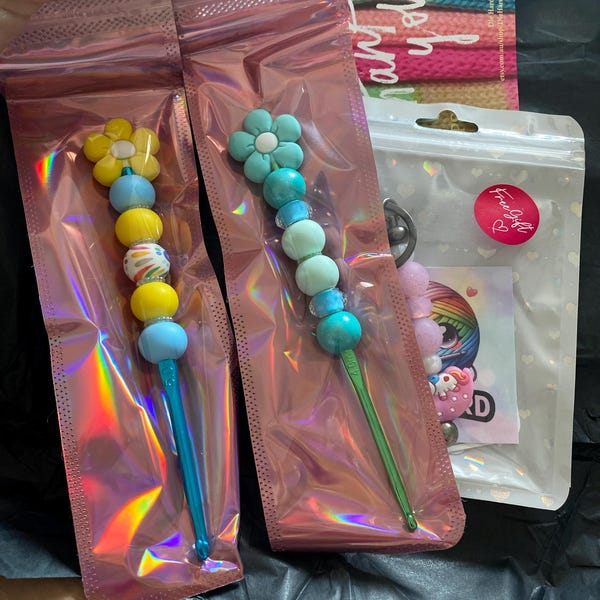 Reversible Octopus Bucket Hat CROCHET PATTERN Adult Size Mood Octo ...