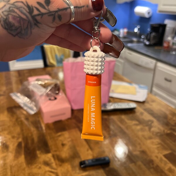 GLOSSGRL Keychain Cap for Lipgloss and Balm Bubble Cap Chap Cap Chap ...