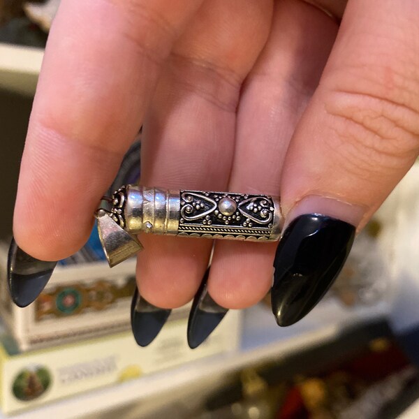 Vintage Buler Green Dial Finger / Ring Watch 17 Jewels Swiss Manual ...