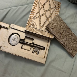 Chief Hopper Hawkins Police Badge and Name Tag Prop Replica From ...