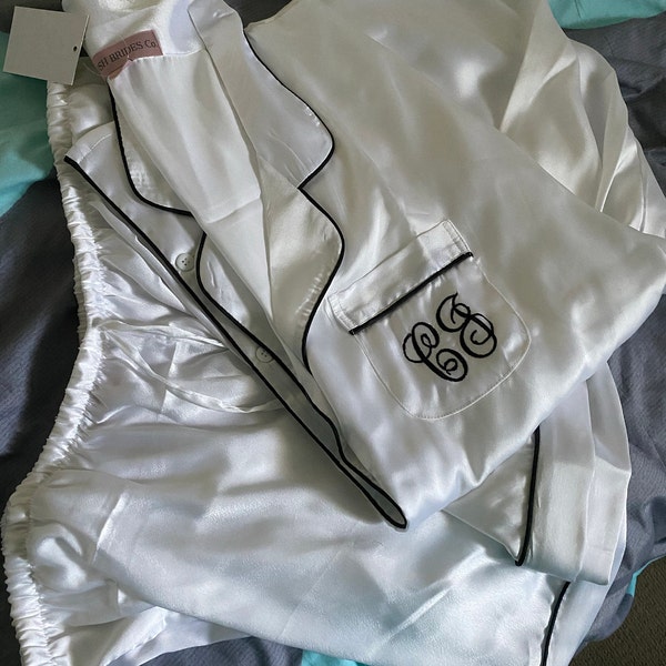 Plus Size Pajamas, Bridesmaid Pjs, Silk Pajamas, Personalized Pajamas ...