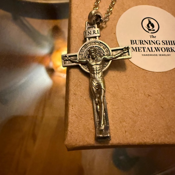 Handmade Jesus Cross Gold Necklace, Personalized Gold Crucifix Pendant ...