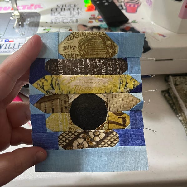 Flying Bumble Bee, Honey Bee FPP Quilt Block Perfect for Spring and ...